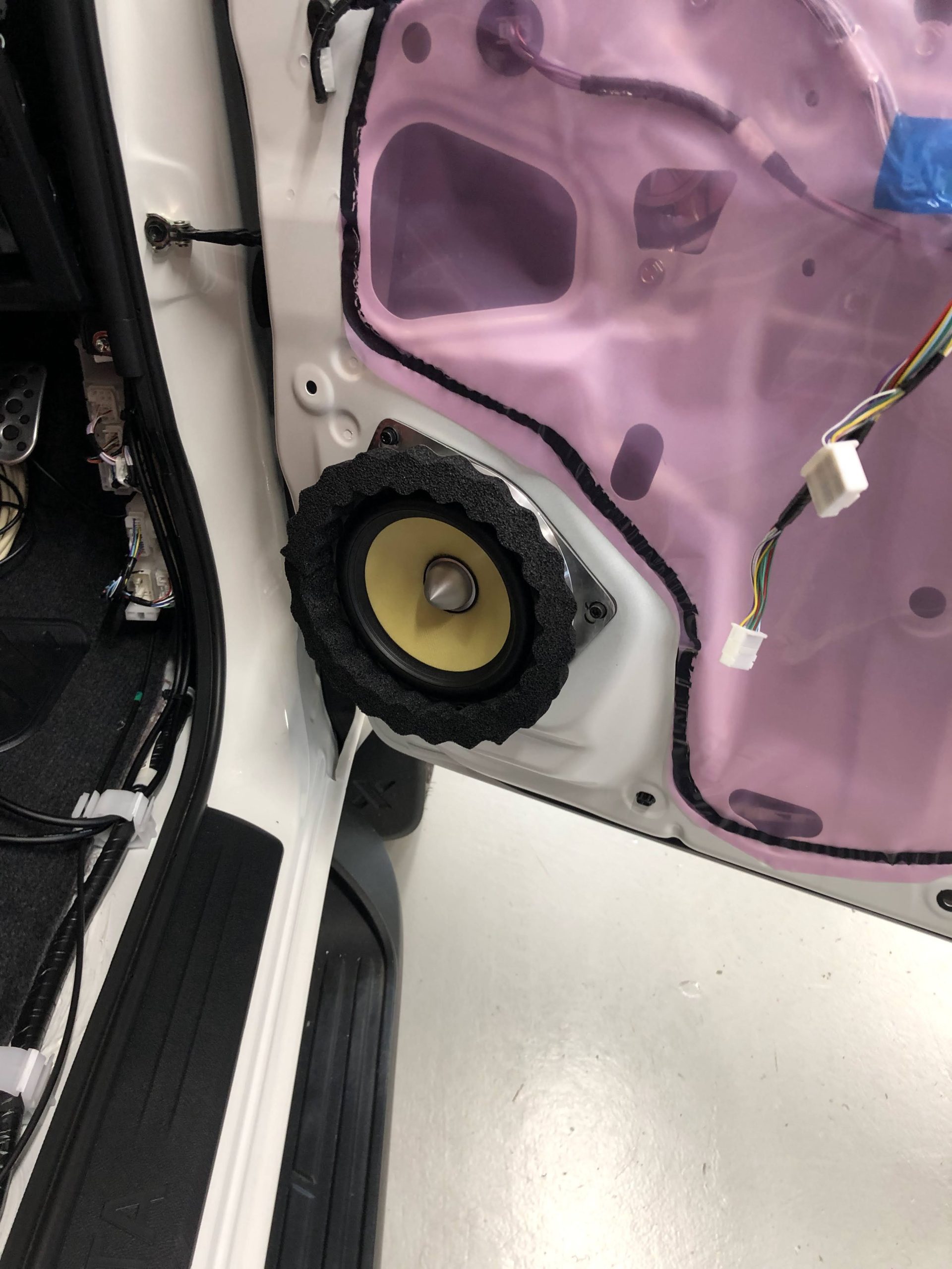 GRハイラックスにIGLAとオーディオ | オーディオ専門店 AudioPhile【オーディオファイル】千葉県富里市